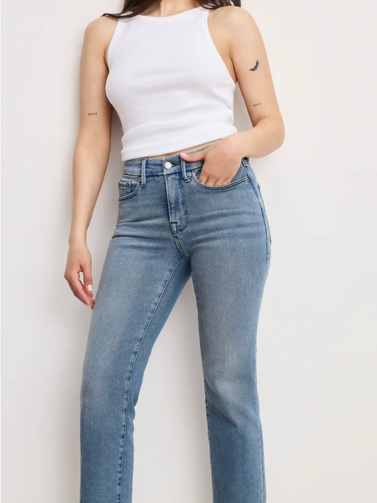 Good American | Jeans | Good American Straight Leg Jeans In Light Blue ...